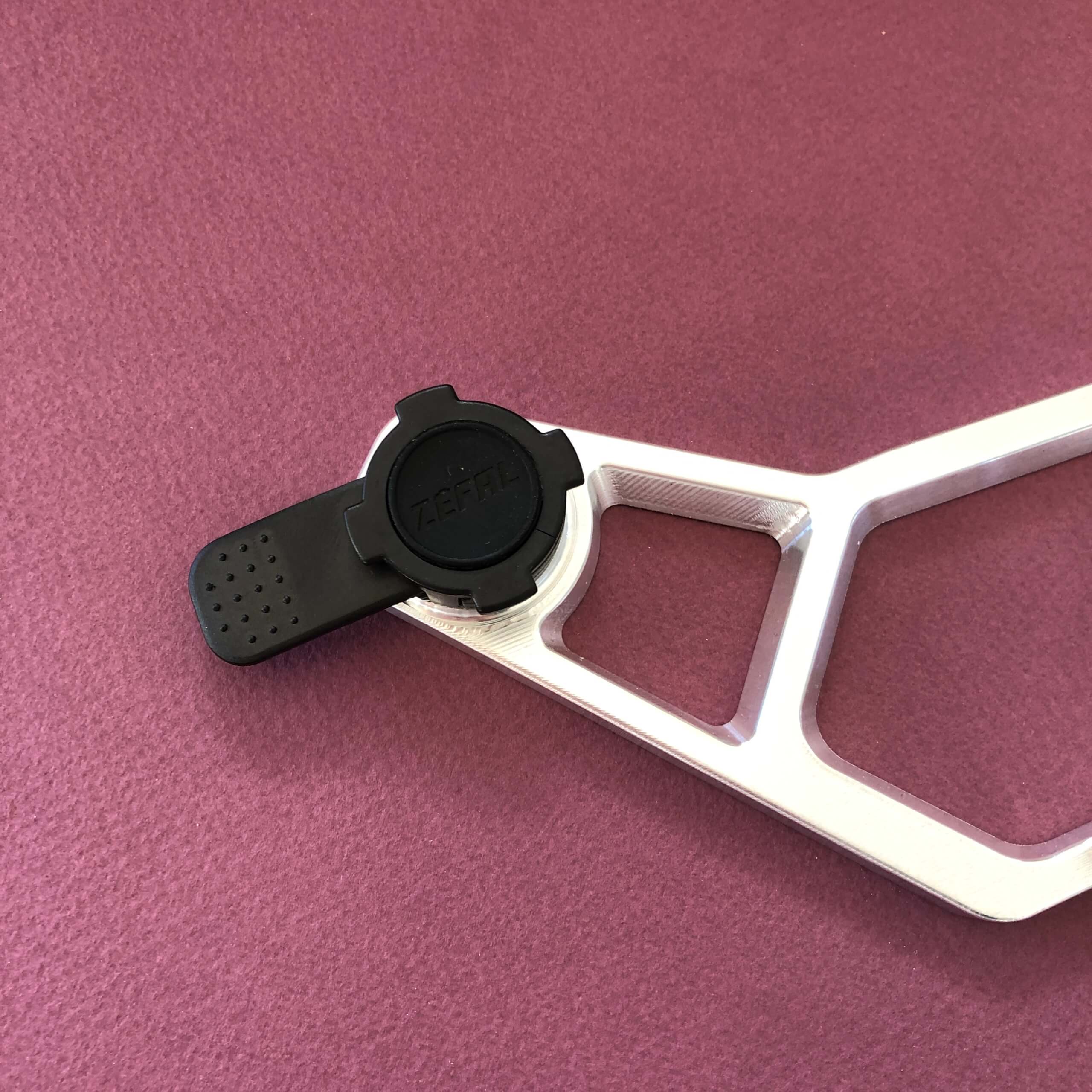 Rétrofiter son support téléphone Zéfal en support Magnétique | MP REZEAU
